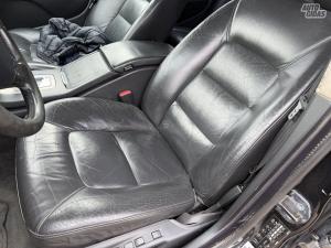 Black Volvo V70 2008 in Silute, with an engine capacity of 2.40 L and mileage of 337 thousand km for 2900 €, photo 12 on AUTOMOTO.COM.LV