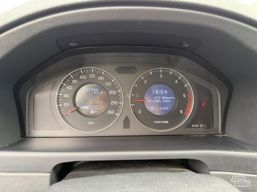 Black Volvo V70 2008 in Silute, with an engine capacity of 2.40 L and mileage of 337 thousand km for 2900 €, photo 14 on AUTOMOTO.COM.LV