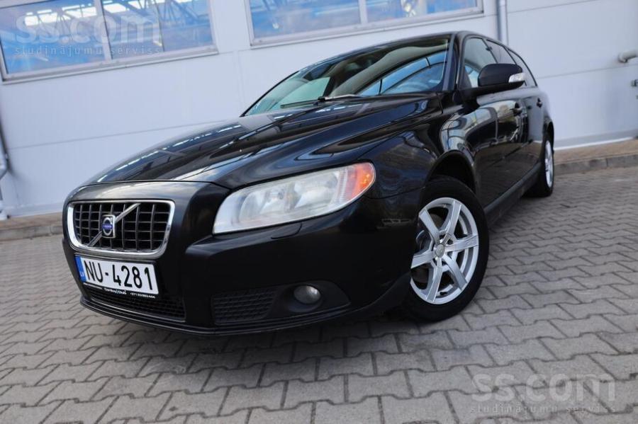 Black Volvo V70 2008 in Riga, with an engine capacity of 2.00 L and mileage of 0 thousand km for 2995 €, photo 3 on AUTOMOTO.COM.LV