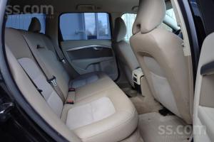 Black Volvo V70 2008 in Riga, with an engine capacity of 2.00 L and mileage of 0 thousand km for 2995 €, photo 13 on AUTOMOTO.COM.LV
