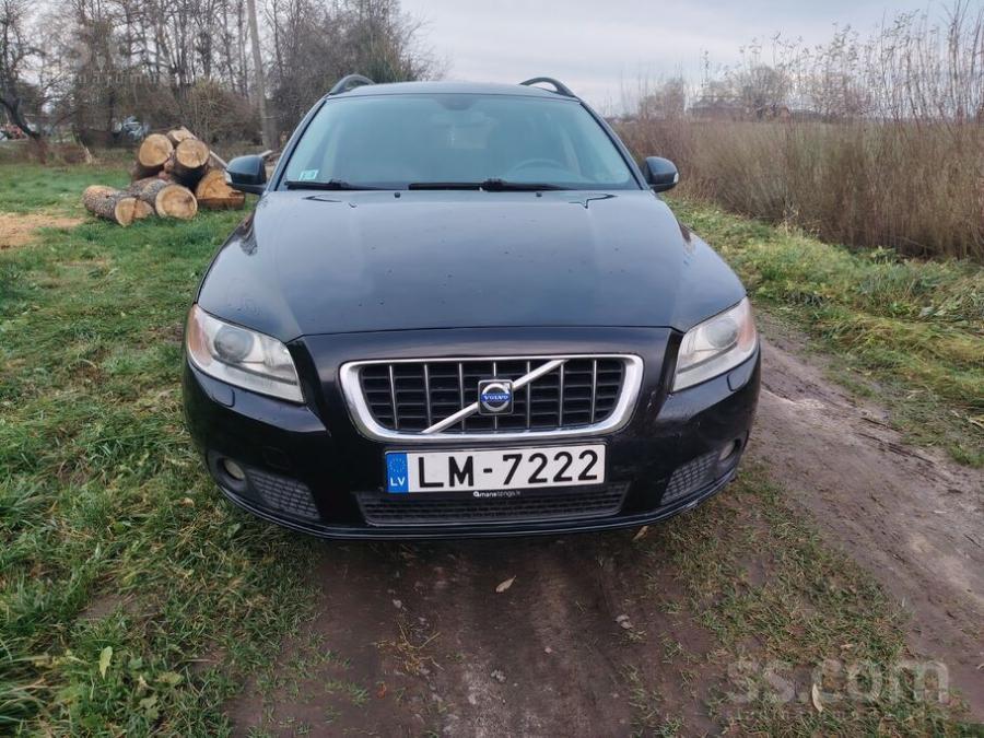 Melns Volvo V70 2008 Rīga, ar dzinēja tilpumu 2.40 L un nobraukumu 425 tūkst. km par 2099 €, foto 6 vietnē AUTOMOTO.COM.LV