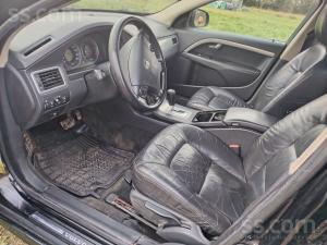 Melns Volvo V70 2008 Rīga, ar dzinēja tilpumu 2.40 L un nobraukumu 425 tūkst. km par 2099 €, foto 11 vietnē AUTOMOTO.COM.LV