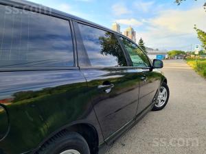 Black Volvo V70 2008 in Riga, with an engine capacity of 2.40 L and mileage of 392 thousand km for 2700 €, photo 18 on AUTOMOTO.COM.LV