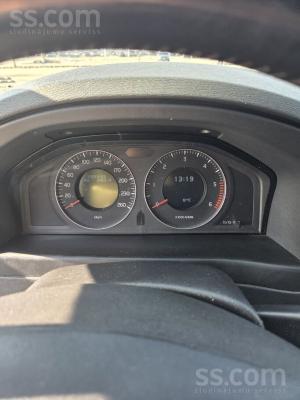 Melns Volvo V70 2008 Rīga, ar dzinēja tilpumu 2.00 L un nobraukumu 390 tūkst. km par 2700 €, foto 11 vietnē AUTOMOTO.COM.LV