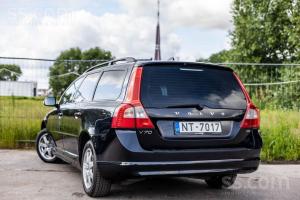 Melns Volvo V70 2008 Rīga, ar dzinēja tilpumu 2.40 L un nobraukumu 308 tūkst. km par 4990 €, foto 7 vietnē AUTOMOTO.COM.LV