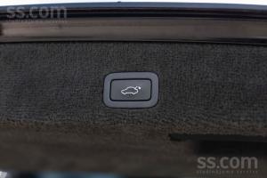 Melns Volvo V70 2008 Rīga, ar dzinēja tilpumu 2.40 L un nobraukumu 308 tūkst. km par 4990 €, foto 11 vietnē AUTOMOTO.COM.LV