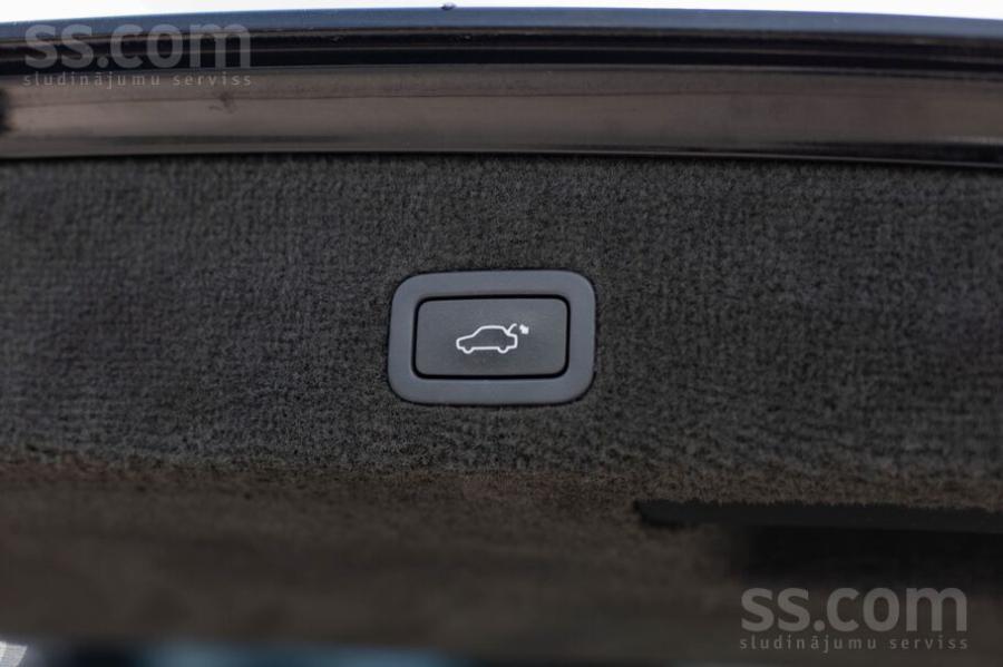 Melns Volvo V70 2008 Rīga, ar dzinēja tilpumu 2.40 L un nobraukumu 308 tūkst. km par 4990 €, foto 11 vietnē AUTOMOTO.COM.LV