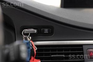 Melns Volvo V70 2008 Rīga, ar dzinēja tilpumu 2.40 L un nobraukumu 308 tūkst. km par 4990 €, foto 19 vietnē AUTOMOTO.COM.LV