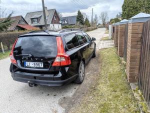 Melns Volvo V70 2008 Rīga, ar dzinēja tilpumu 2.00 L un nobraukumu 246 tūkst. km par 2500 €, foto 10 vietnē AUTOMOTO.COM.LV