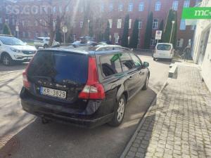 Melns Volvo V70 2008 Daugavpils, ar dzinēja tilpumu 2.40 L un nobraukumu 360 tūkst. km par 4000 €, foto 6 vietnē AUTOMOTO.COM.LV