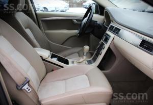 Melns Volvo V70 2008 Rēzekne, ar dzinēja tilpumu 2.00 L un nobraukumu 328 tūkst. km par 2995 €, foto 12 vietnē AUTOMOTO.COM.LV