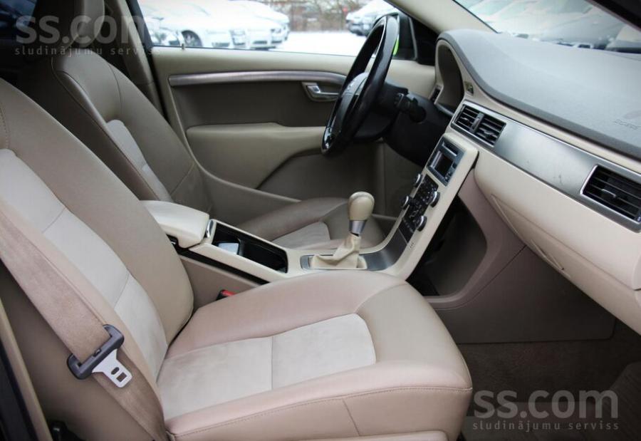 Melns Volvo V70 2008 Rēzekne, ar dzinēja tilpumu 2.00 L un nobraukumu 328 tūkst. km par 2995 €, foto 12 vietnē AUTOMOTO.COM.LV