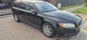 Black Volvo V70 2008 in Kaunas, with an engine capacity of 2.00 L and mileage of 401 thousand km for 2700 €, photo 3 on AUTOMOTO.COM.LV