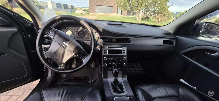 Black Volvo V70 2008 in Kaunas, with an engine capacity of 2.00 L and mileage of 401 thousand km for 2700 €, photo 7 on AUTOMOTO.COM.LV