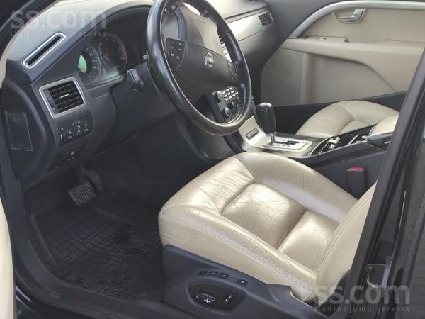 Melns Volvo V70 2008 Tukums, ar dzinēja tilpumu 2.40 L un nobraukumu 315 tūkst. km par 5800 €, foto 5 vietnē AUTOMOTO.COM.LV