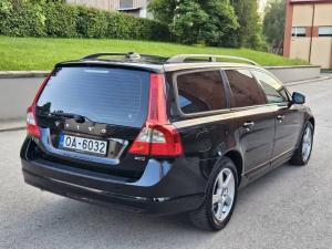 Black Volvo V70 2008 in Jekabpils, with an engine capacity of 2.00 L and mileage of 266 thousand km for 4890 €, photo 7 on AUTOMOTO.COM.LV