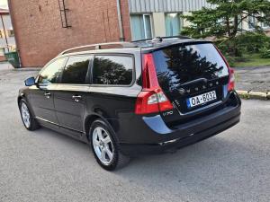 Black Volvo V70 2008 in Jekabpils, with an engine capacity of 2.00 L and mileage of 266 thousand km for 4890 €, photo 9 on AUTOMOTO.COM.LV