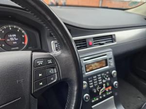 Black Volvo V70 2008 in Jekabpils, with an engine capacity of 2.00 L and mileage of 266 thousand km for 4890 €, photo 16 on AUTOMOTO.COM.LV