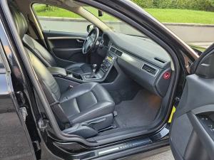 Black Volvo V70 2008 in Jekabpils, with an engine capacity of 2.00 L and mileage of 266 thousand km for 4890 €, photo 23 on AUTOMOTO.COM.LV