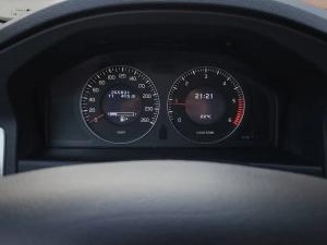 Black Volvo V70 2008 in Jekabpils, with an engine capacity of 2.00 L and mileage of 266 thousand km for 4890 €, photo 29 on AUTOMOTO.COM.LV