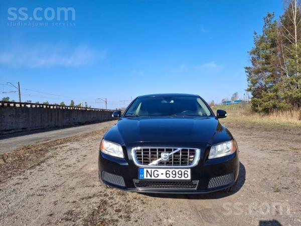 Черный Вольво В70 2008 в Тукумс, объемом двигателя 2.00 л и пробегом 339 тыс. км за 3690 €, фото 3 на AUTOMOTO.COM.LV