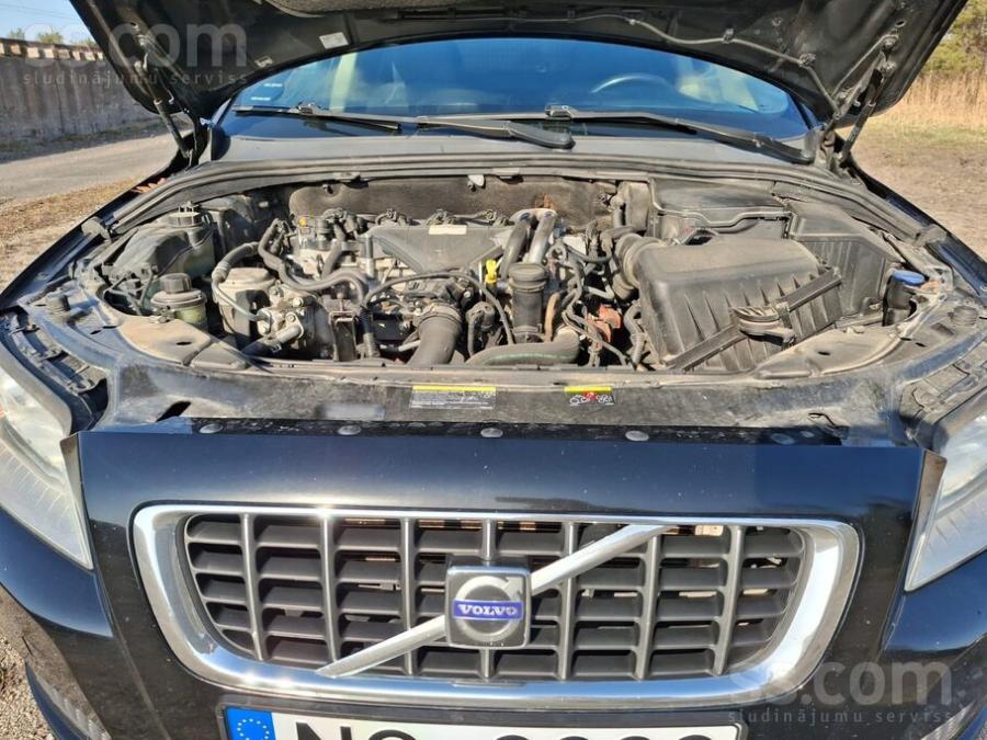 Melns Volvo V70 2008 Tukums, ar dzinēja tilpumu 2.00 L un nobraukumu 339 tūkst. km par 3690 €, foto 15 vietnē AUTOMOTO.COM.LV