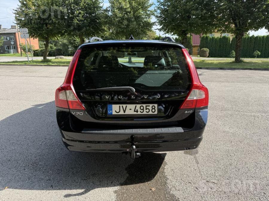 Melns Volvo V70 2008 Rīga, ar dzinēja tilpumu 2.40 L un nobraukumu 309 tūkst. km par 4777 €, foto 7 vietnē AUTOMOTO.COM.LV