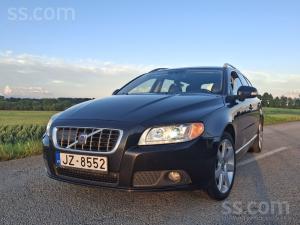 Black Volvo V70 2008 in Rezekne, with an engine capacity of 2.40 L and mileage of 311 thousand km for 4200 €, photo 3 on AUTOMOTO.COM.LV