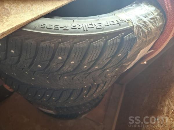 Melns Volvo V70 2008 Rēzekne, ar dzinēja tilpumu 2.40 L un nobraukumu 311 tūkst. km par 4200 €, foto 7 vietnē AUTOMOTO.COM.LV
