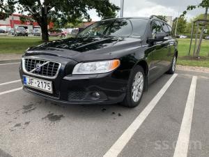 Черный Вольво В70 2008 в Рига, объемом двигателя 2.50 л и пробегом 267 тыс. км за 3250 €, фото  на AUTOMOTO.COM.LV