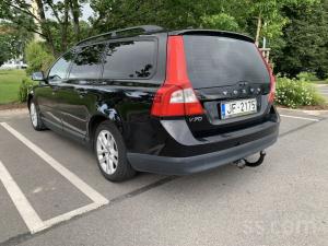 Черный Вольво В70 2008 в Рига, объемом двигателя 2.50 л и пробегом 267 тыс. км за 3250 €, фото 4 на AUTOMOTO.COM.LV