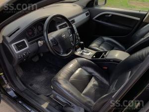 Черный Вольво В70 2008 в Рига, объемом двигателя 2.50 л и пробегом 267 тыс. км за 3250 €, фото 6 на AUTOMOTO.COM.LV