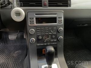 Черный Вольво В70 2008 в Рига, объемом двигателя 2.50 л и пробегом 267 тыс. км за 3250 €, фото 9 на AUTOMOTO.COM.LV