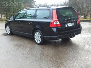Black Volvo V70 2008 in Jekabpils, with an engine capacity of 2.40 L and mileage of 310 thousand km for 3000 €, photo 3 on AUTOMOTO.COM.LV
