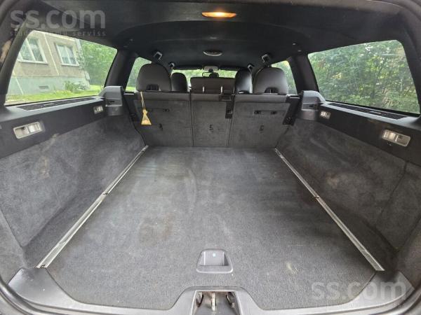Melns Volvo V70 2008 Rīga, ar dzinēja tilpumu 2.00 L un nobraukumu 298 tūkst. km par 1870 €, foto 8 vietnē AUTOMOTO.COM.LV