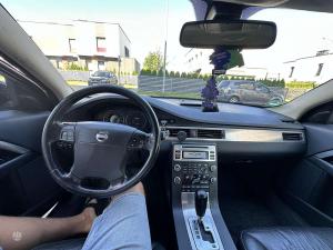Черный Вольво В70 2008 в Вильнюс, объемом двигателя 2.40 л и пробегом 345 тыс. км за 2950 €, фото 10 на AUTOMOTO.COM.LV