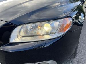 Black Volvo V70 2008 in Vilnius, with an engine capacity of 2.40 L and mileage of 338 thousand km for 2850 €, photo 7 on AUTOMOTO.COM.LV