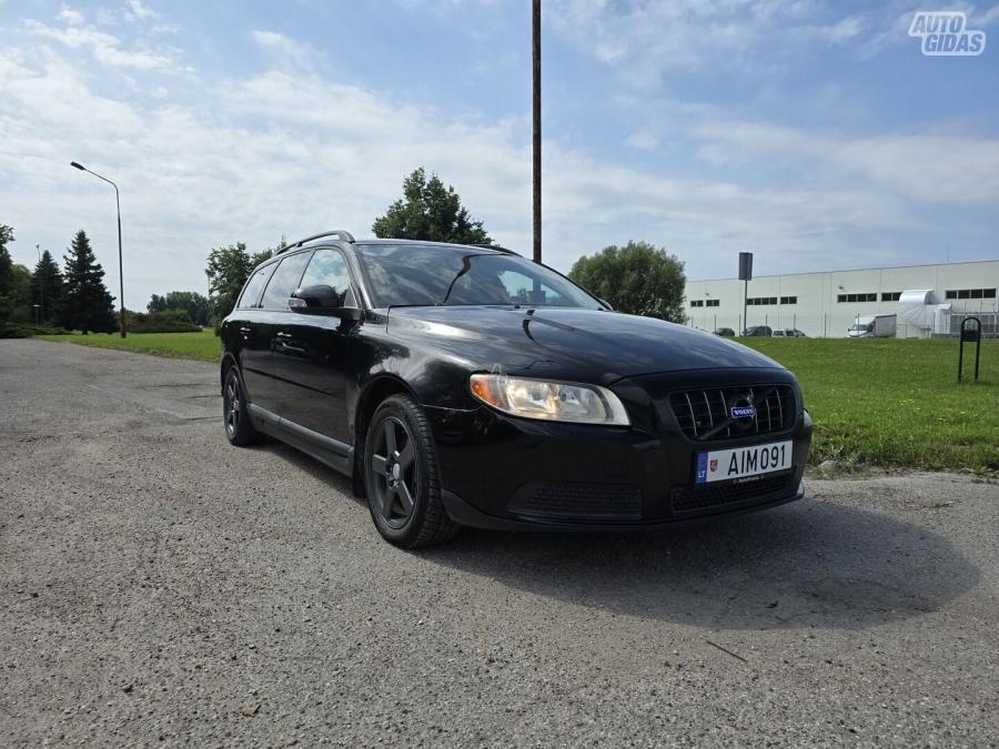 Melns Volvo V70 2008 Klaipėda, ar dzinēja tilpumu 2.50 L un nobraukumu 366 tūkst. km par 3000 €, foto 1 vietnē AUTOMOTO.COM.LV