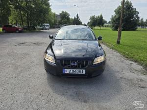 Melns Volvo V70 2008 Klaipėda, ar dzinēja tilpumu 2.50 L un nobraukumu 366 tūkst. km par 3000 €, foto 3 vietnē AUTOMOTO.COM.LV