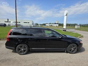 Melns Volvo V70 2008 Klaipėda, ar dzinēja tilpumu 2.50 L un nobraukumu 366 tūkst. km par 3000 €, foto 9 vietnē AUTOMOTO.COM.LV