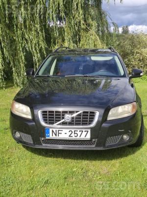 Melns Volvo V70 2008 Aizkraukle, ar dzinēja tilpumu 2.00 L un nobraukumu 380 tūkst. km par 2000 €, foto  vietnē AUTOMOTO.COM.LV