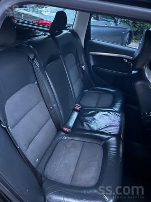 Melns Volvo V70 2008 Ogre, ar dzinēja tilpumu 2.40 L un nobraukumu 265 tūkst. km par 4301 €, foto 12 vietnē AUTOMOTO.COM.LV