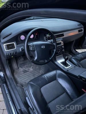 Melns Volvo V70 2008 Ogre, ar dzinēja tilpumu 2.40 L un nobraukumu 265 tūkst. km par 4301 €, foto 14 vietnē AUTOMOTO.COM.LV