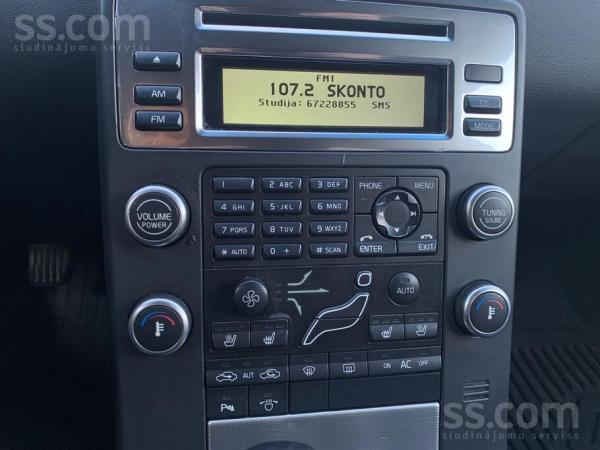 Melns Volvo V70 2008 Ogre, ar dzinēja tilpumu 2.40 L un nobraukumu 466 tūkst. km par 4300 €, foto 8 vietnē AUTOMOTO.COM.LV