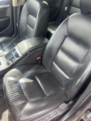 Melns Volvo V70 2008 Utena, ar dzinēja tilpumu 2.40 L un nobraukumu 352 tūkst. km par 4350 €, foto 13 vietnē AUTOMOTO.COM.LV