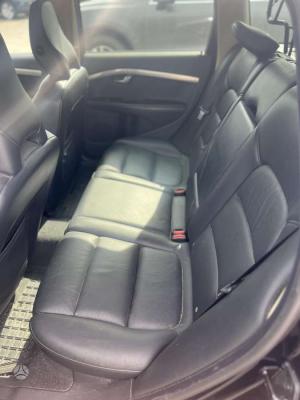 Melns Volvo V70 2008 Utena, ar dzinēja tilpumu 2.40 L un nobraukumu 352 tūkst. km par 4350 €, foto 19 vietnē AUTOMOTO.COM.LV