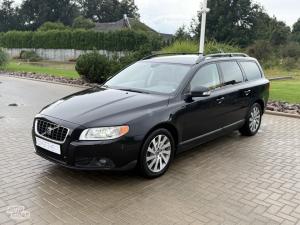 Black Volvo V70 2008 in Taurage, with an engine capacity of 2.40 L and mileage of 287 thousand km for 3700 €, photo 5 on AUTOMOTO.COM.LV