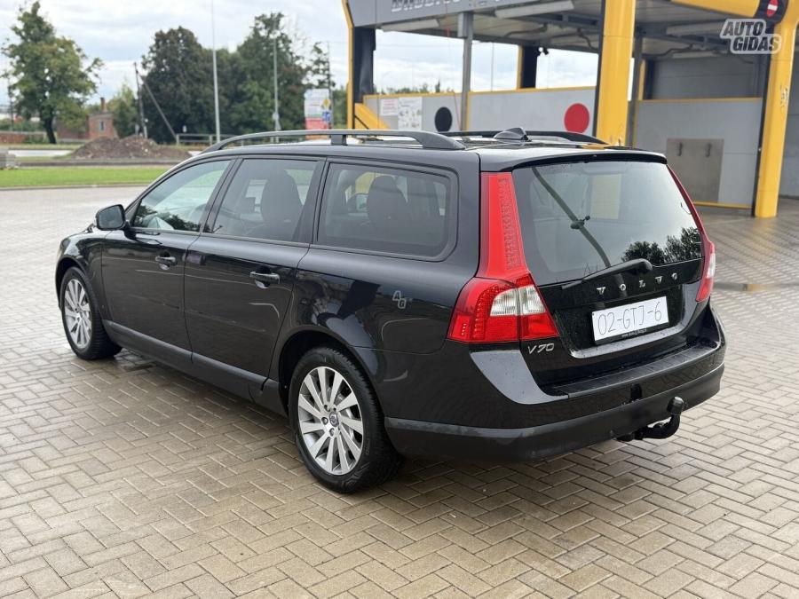 Black Volvo V70 2008 in Taurage, with an engine capacity of 2.40 L and mileage of 287 thousand km for 3700 €, photo 6 on AUTOMOTO.COM.LV