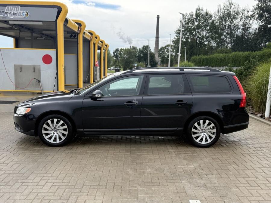 Black Volvo V70 2008 in Taurage, with an engine capacity of 2.40 L and mileage of 287 thousand km for 3700 €, photo 8 on AUTOMOTO.COM.LV