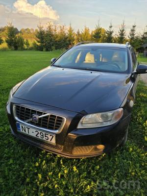 Black Volvo V70 2008 in Madona, with an engine capacity of 2.40 L and mileage of 343 thousand km for 2150 €, photo  on AUTOMOTO.COM.LV